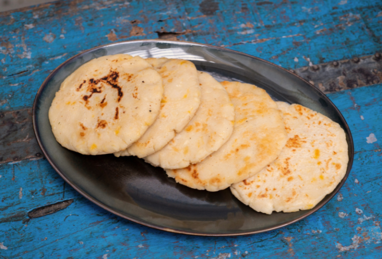 Authentic Colombian Arepas - Colombian Cheese Arepa Recipe - Lets Eat ...
